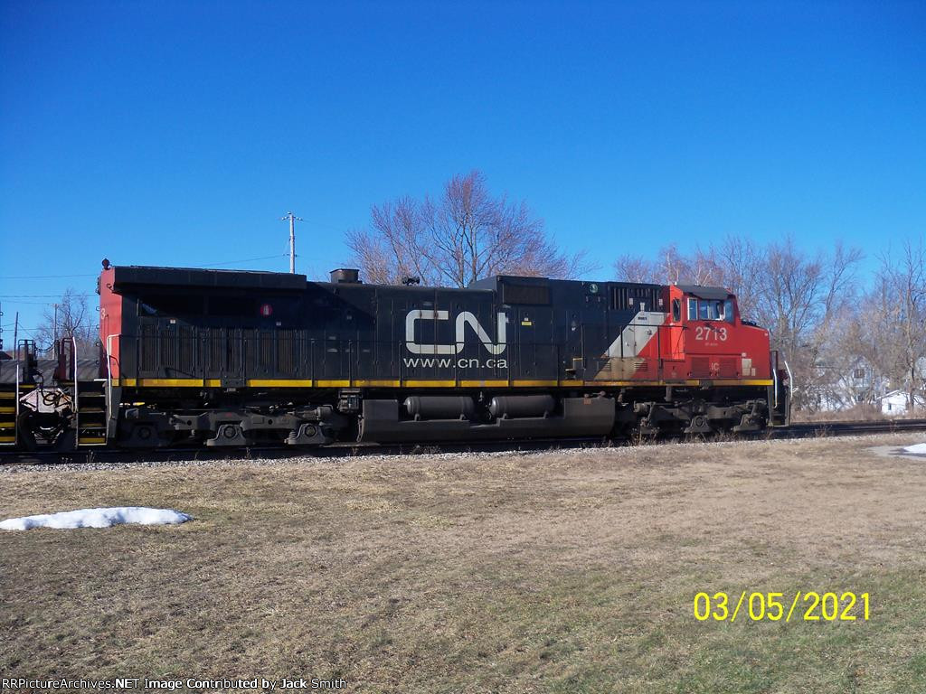 CN 2713